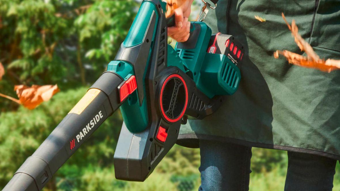 PARKSIDE Vysávače a fukáre na lístie | Na terasy a do záhrady