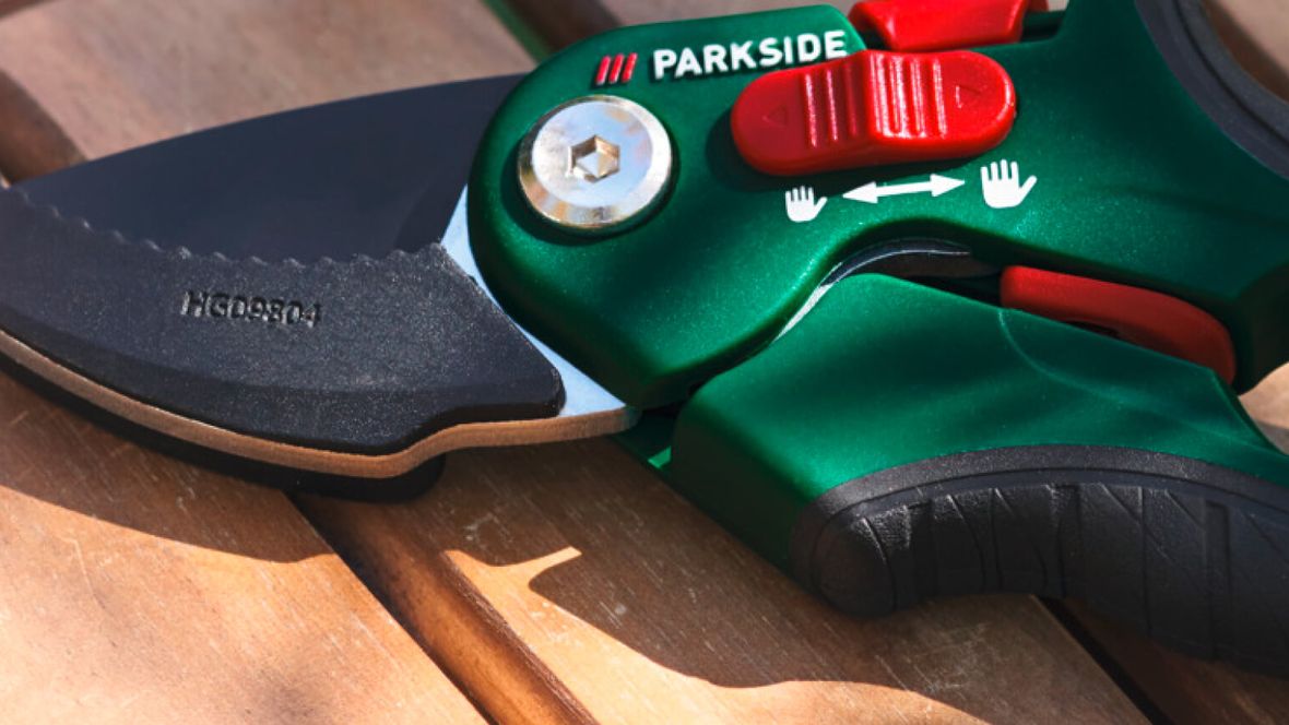 PARKSIDE garden shears and pruners | For plants, hedges, trees
